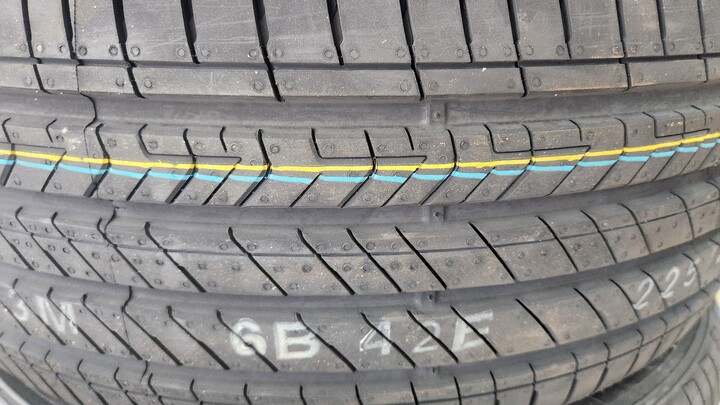 금호타이어 솔루스 TA51 225/55R17 [지정점무료장착] - 에누리 가격비교